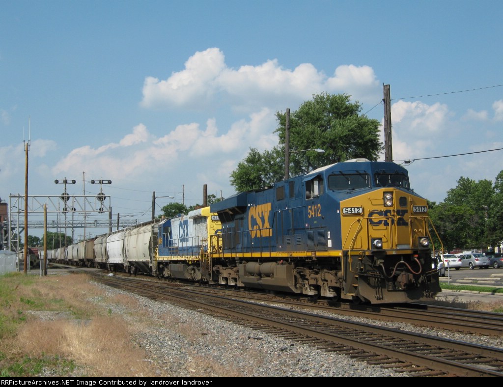 CSXT 5412 & 9245 On CSX G 667 Southbound
